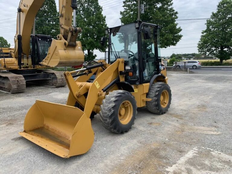 【中古】CAT 902C ホイールローダー｜2014年式・5,407h｜塗装済み・現場即戦力【バケット摩耗あり】 | 彩重機エンジニアリング